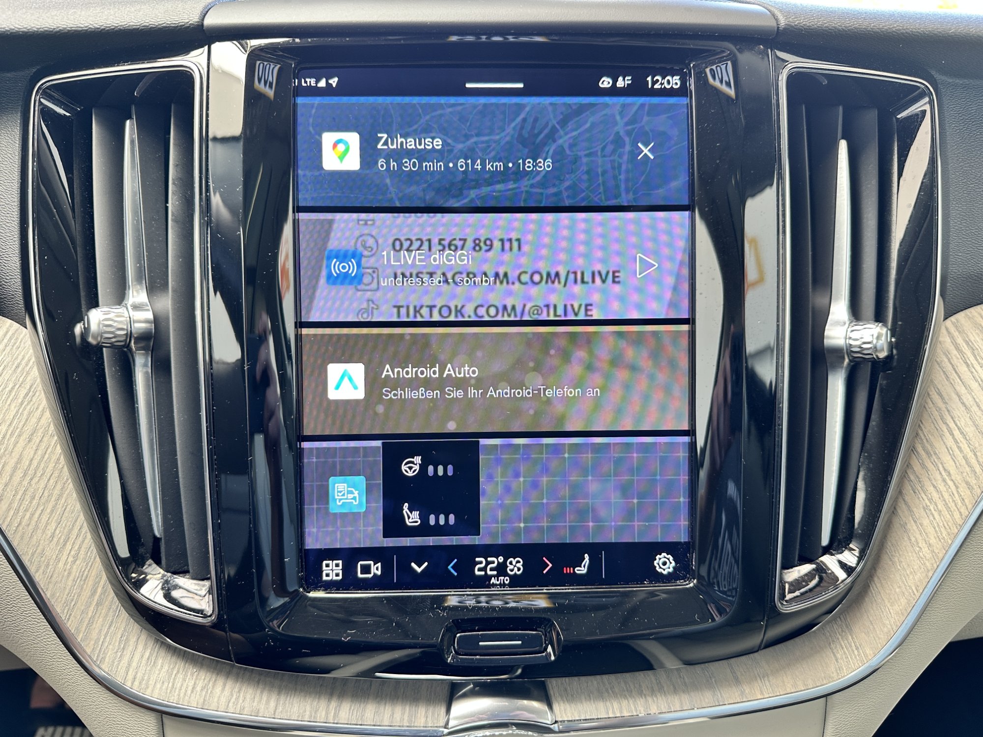 Volvo XC60 T6 Momentum Business - AWD - Hybrid - Automatic - 253 hp - 135.658 km | AVCars